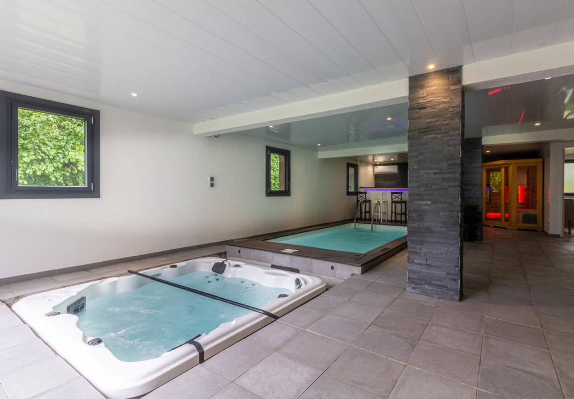 220 M² Mökki ∙ 6 Makuuhuonetta ∙ 13 Vierasta - Saint-Lary-Soulan