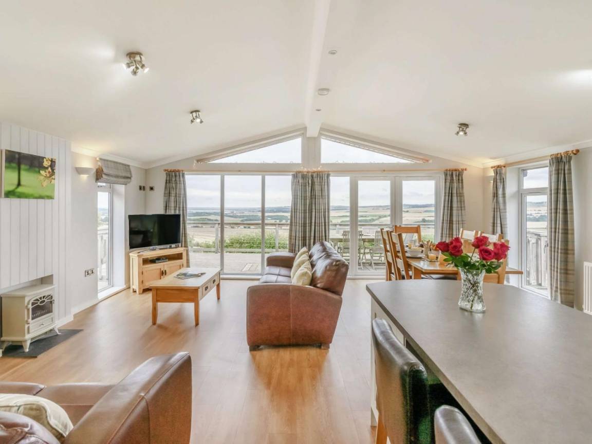 Lodge ∙ 3 Bedrooms ∙ 6 Guests - Dundee, UK