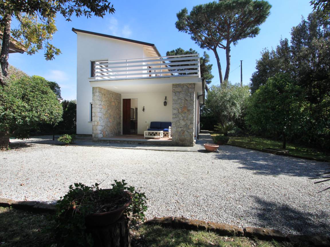 180 M² House ∙ 5 Bedrooms ∙ 10 Guests - Forte dei Marmi