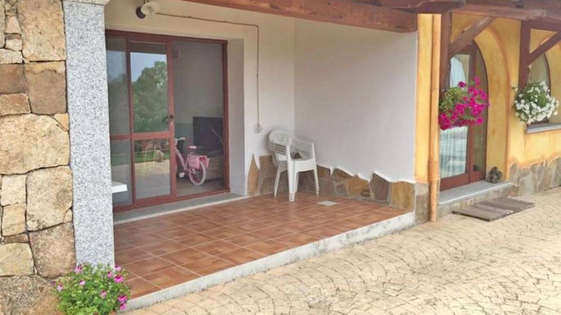 160 M² Ferienhaus ∙ 5 Schlafzimmer ∙ 10 Gäste - Budoni
