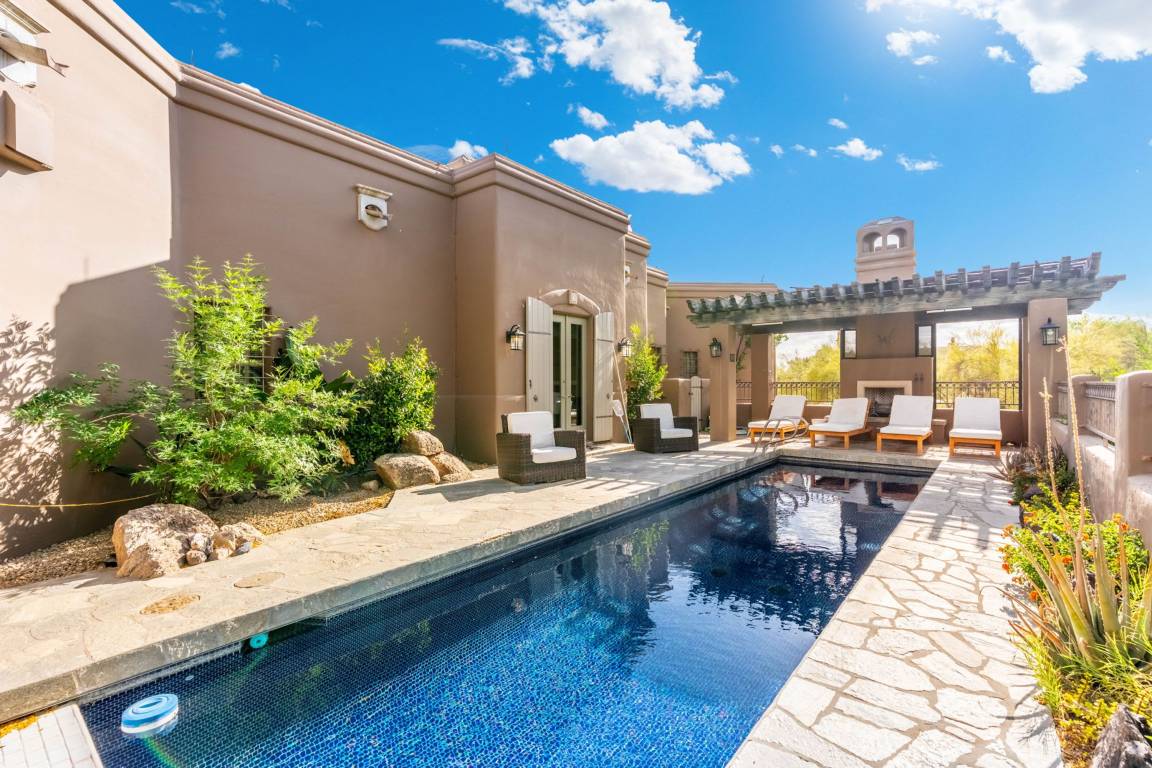 House ∙ 3 Bedrooms ∙ 6 Guests - Carefree, AZ