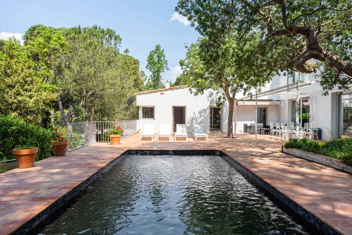 210 M² Villa ∙ 4 Schlafzimmer ∙ 8 Gäste - Blanes