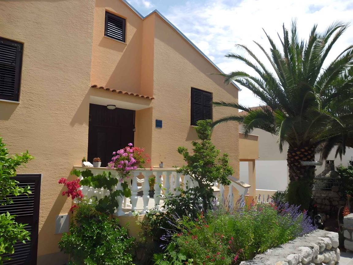 50 M² Apartament ∙ 2 Sypialnie ∙ 5 Gości - Veli Lošinj