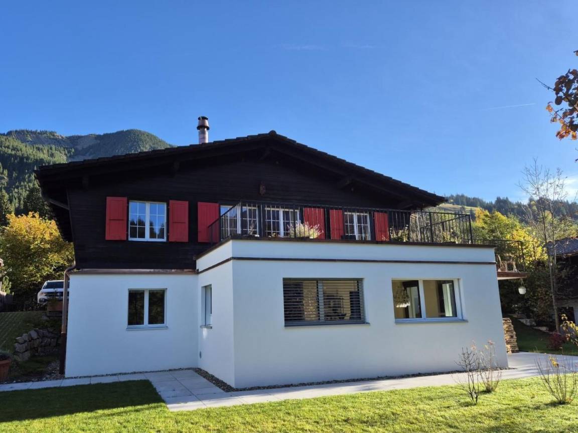 75 M² Apartment ∙ 3 Bedrooms ∙ 4 Guests - Brienz