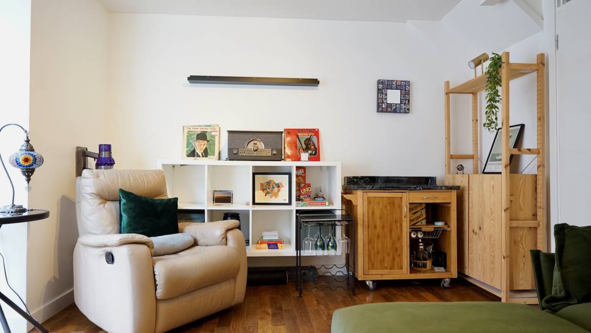 House ∙ 2 Bedrooms ∙ 5 Guests - Greenwich