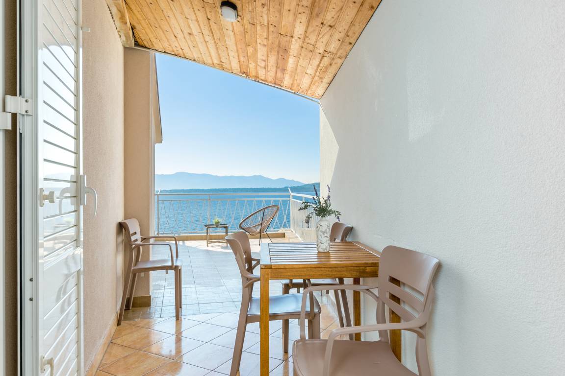 27 M² Ferienwohnung ∙ 1 Schlafzimmer ∙ 4 Gäste - Drvenik