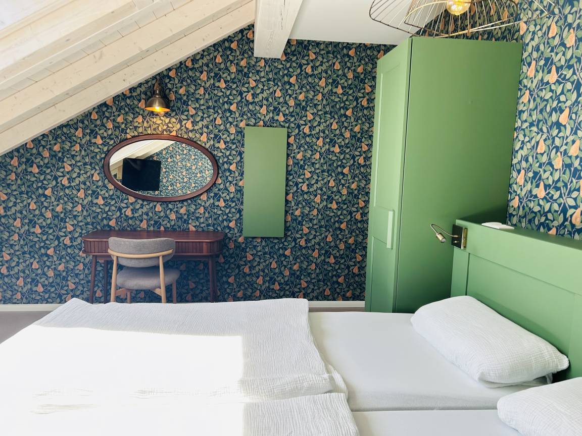 140 M² Apartment ∙ 3 Bedrooms ∙ 9 Guests - Durach