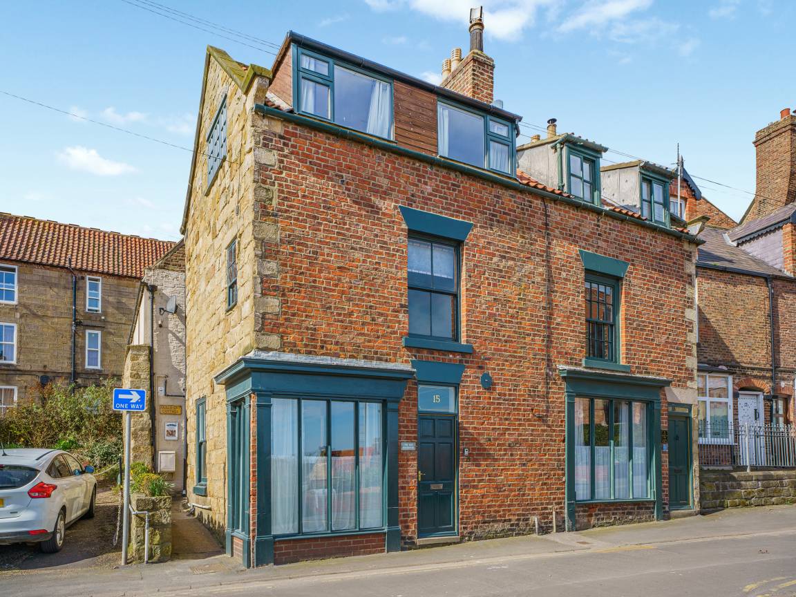 Cottage ∙ 3 Bedrooms ∙ 5 Guests - Robin Hood's Bay