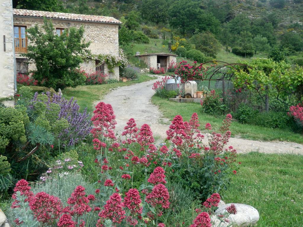 33 M² Gîte ∙ 1 Chambre ∙ 2 Personnes - Alpes-de-Haute-Provence