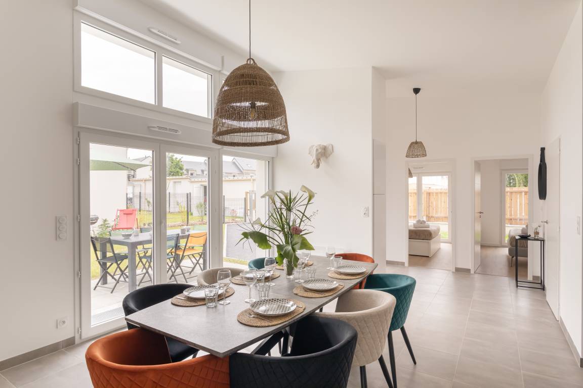 95 M² Maison De Vacances ∙ 3 Chambres ∙ 6 Personnes - Pleurtuit