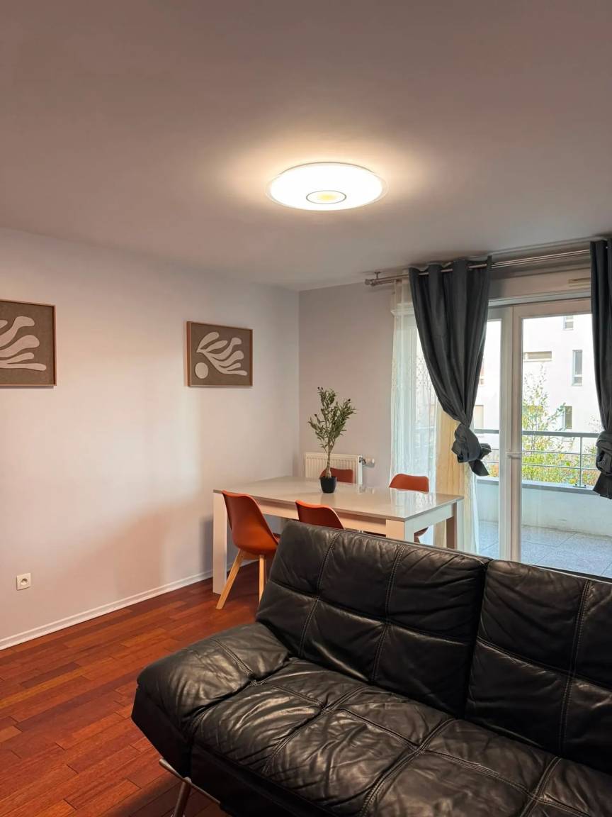 70 M² Apartamento ∙ 2 Habitaciones ∙ 4 Huéspedes - Saint-Denis, France