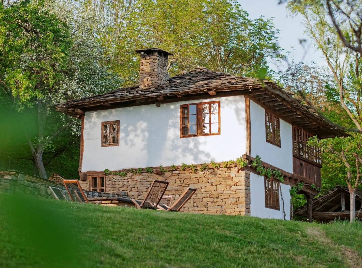 150 M² House ∙ 4 Bedrooms ∙ 7 Guests - Bulgaria