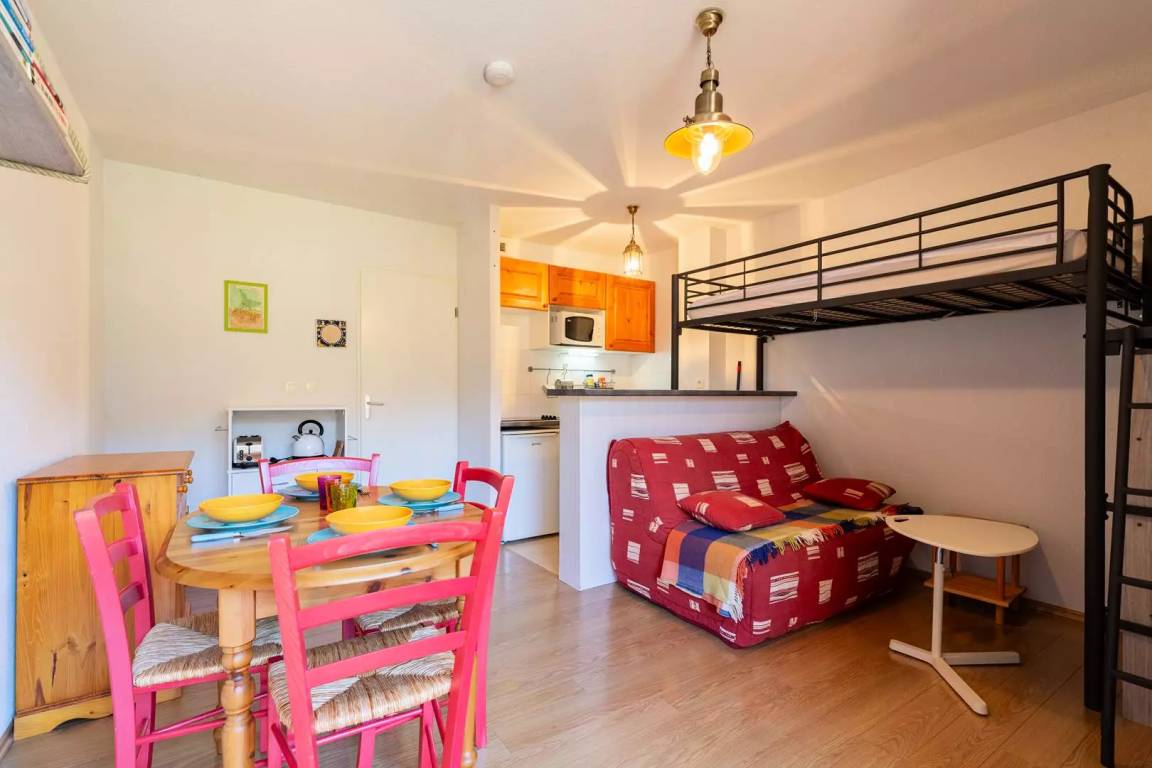 27 M² Appartement ∙ 1 Chambre ∙ 5 Personnes - Loudenvielle