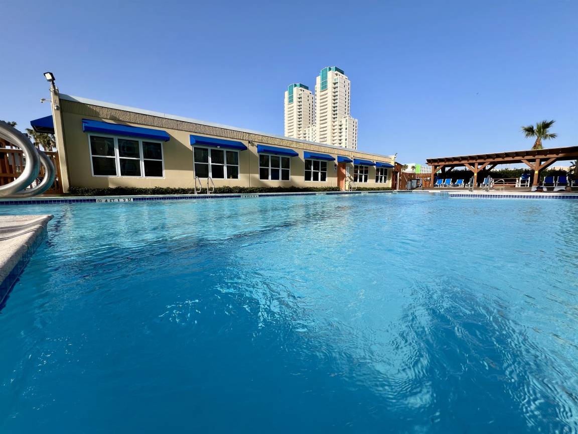60 M² Condo ∙ 1 Bedroom ∙ 6 Guests - Beach Park At Isla Blanca, South Padre Island