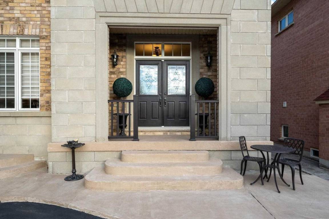 74 M² Studio Flat ∙ 1 Bedroom ∙ 4 Guests - Brampton