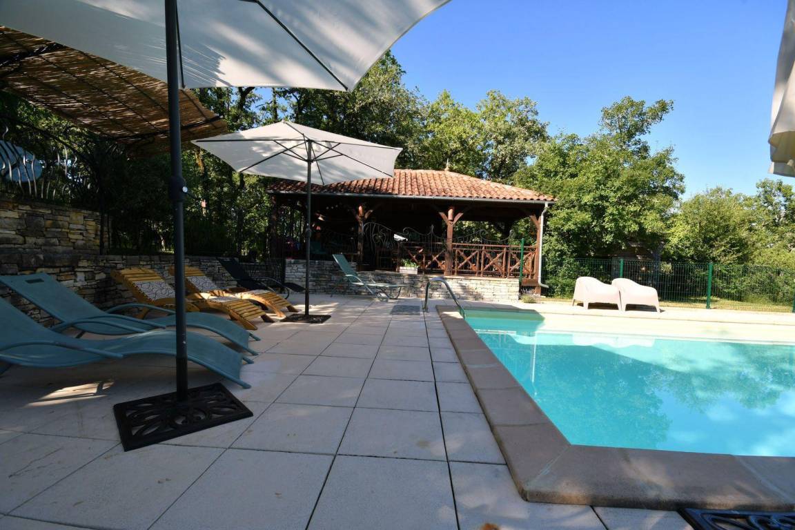 85 M² Gîte ∙ 3 Chambres ∙ 6 Personnes - Gourdon