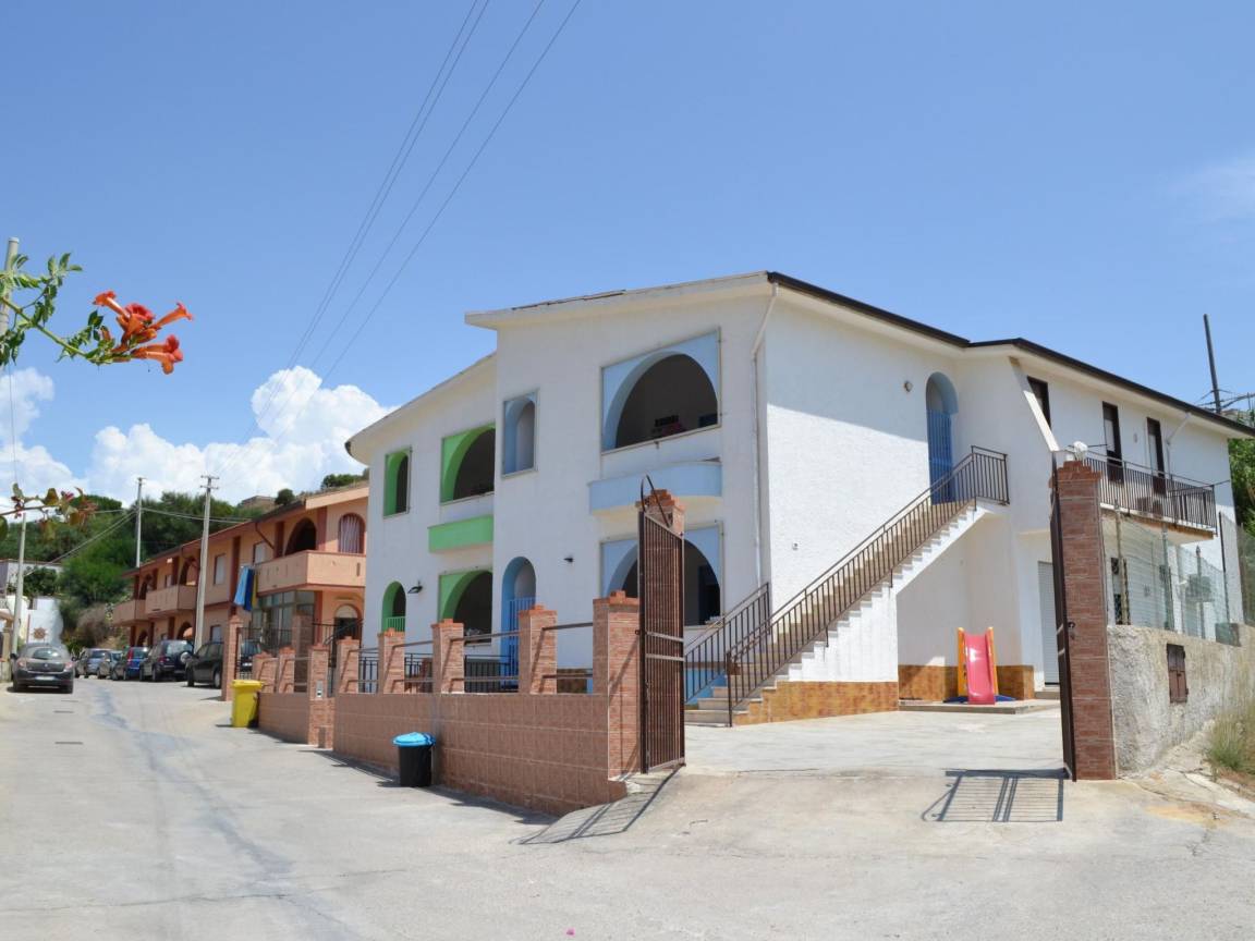 100 M² Appartamento Vacanza ∙ 2 Camere Da Letto ∙ 6 Ospiti - Balestrate