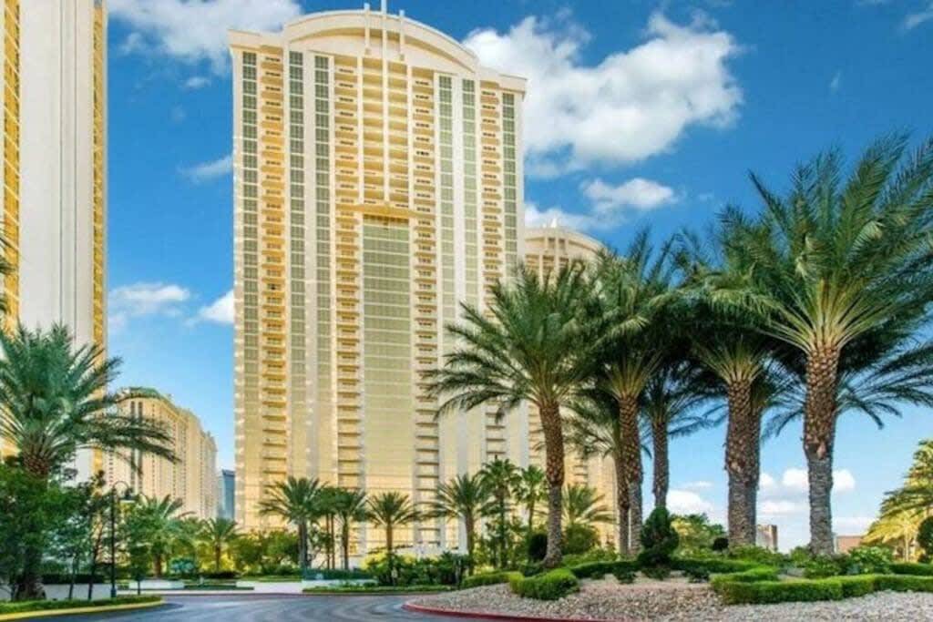 56 M² Apartment ∙ 4 Guests - Tropicana Las Vegas - a DoubleTree by Hilton Hotel