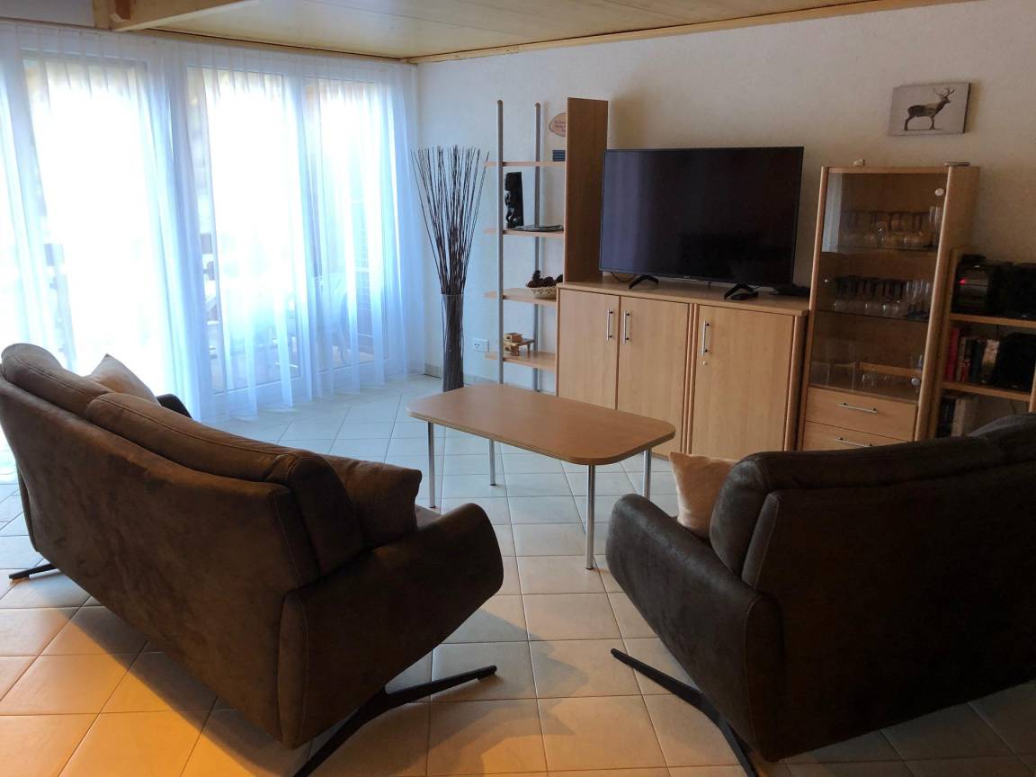 100 M² Appartement ∙ 2 Chambres ∙ 6 Personnes - Leukerbad