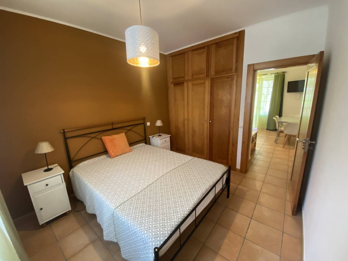 40 M² Hotel ∙ 1 Quarto ∙ 4 Hóspedes - Armação de Pêra