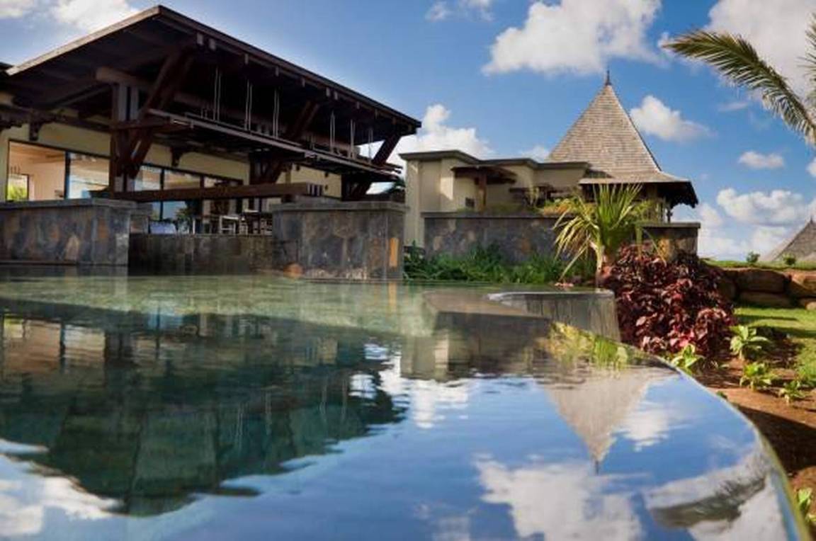 340 M² Villa ∙ 5 Bedrooms ∙ 13 Guests - Mauritius