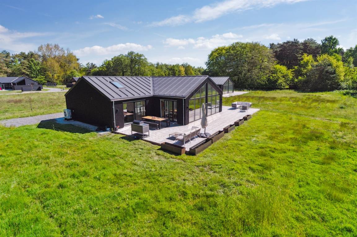 170 M² Ferienhaus ∙ 4 Schlafzimmer ∙ 10 Gäste - Bornholm
