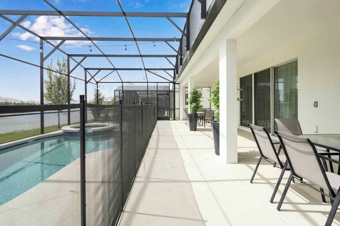 Apartamento ∙ 15 Habitaciones ∙ 16 Huéspedes - Kissimmee, FL