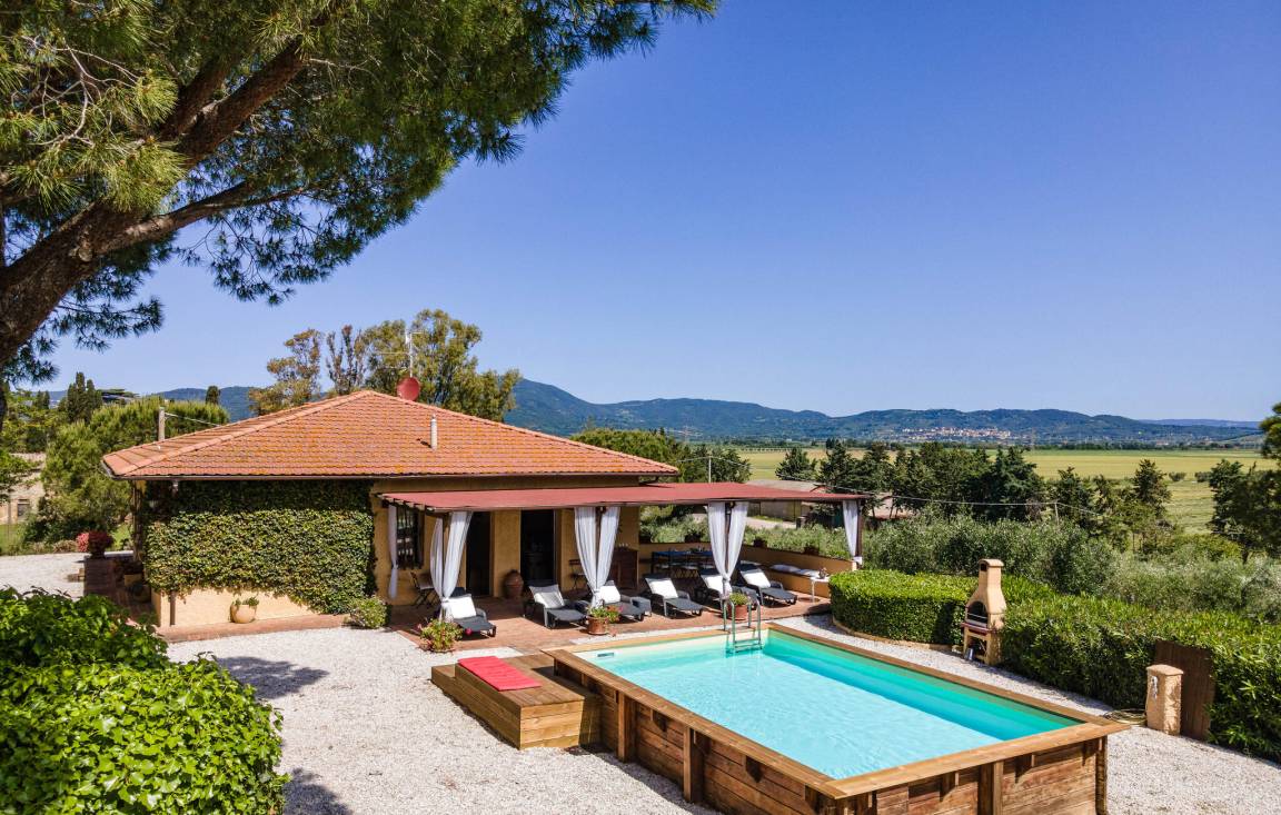 150 M² Ferienhaus ∙ 4 Schlafzimmer ∙ 8 Gäste - Follonica