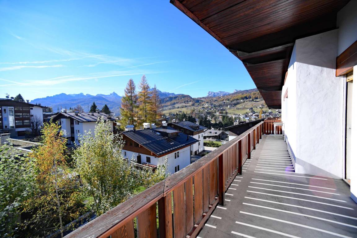 100 M² Apartment ∙ 3 Bedrooms ∙ 5 Guests - Cortina d'Ampezzo