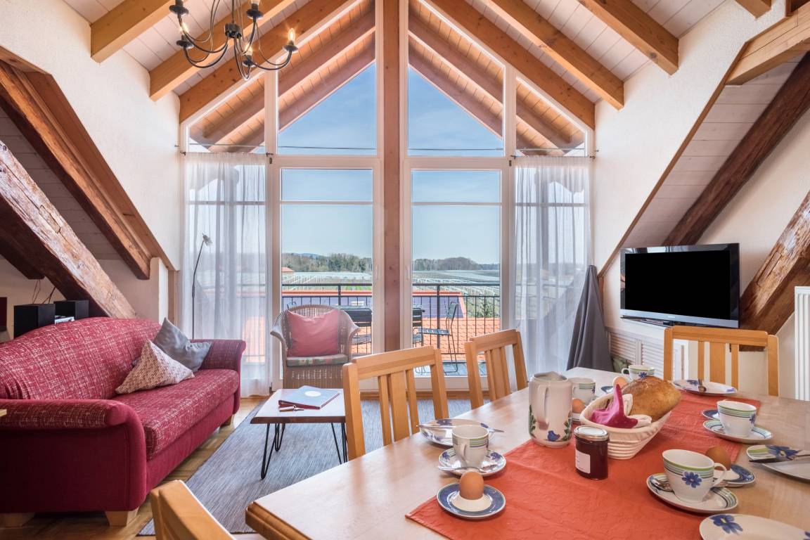 70 M² Ferienhaus ∙ 2 Schlafzimmer ∙ 4 Gäste - Markdorf