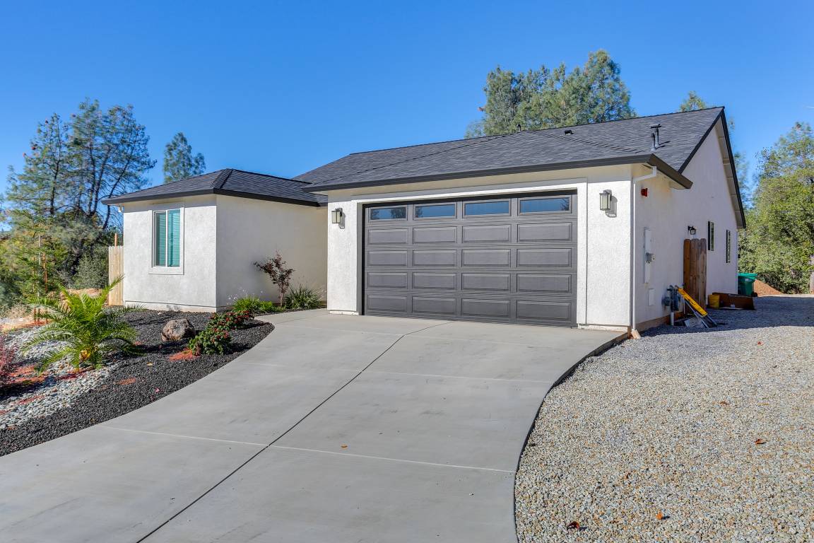 155 M² House ∙ 3 Bedrooms ∙ 6 Guests - Shasta Lake, CA
