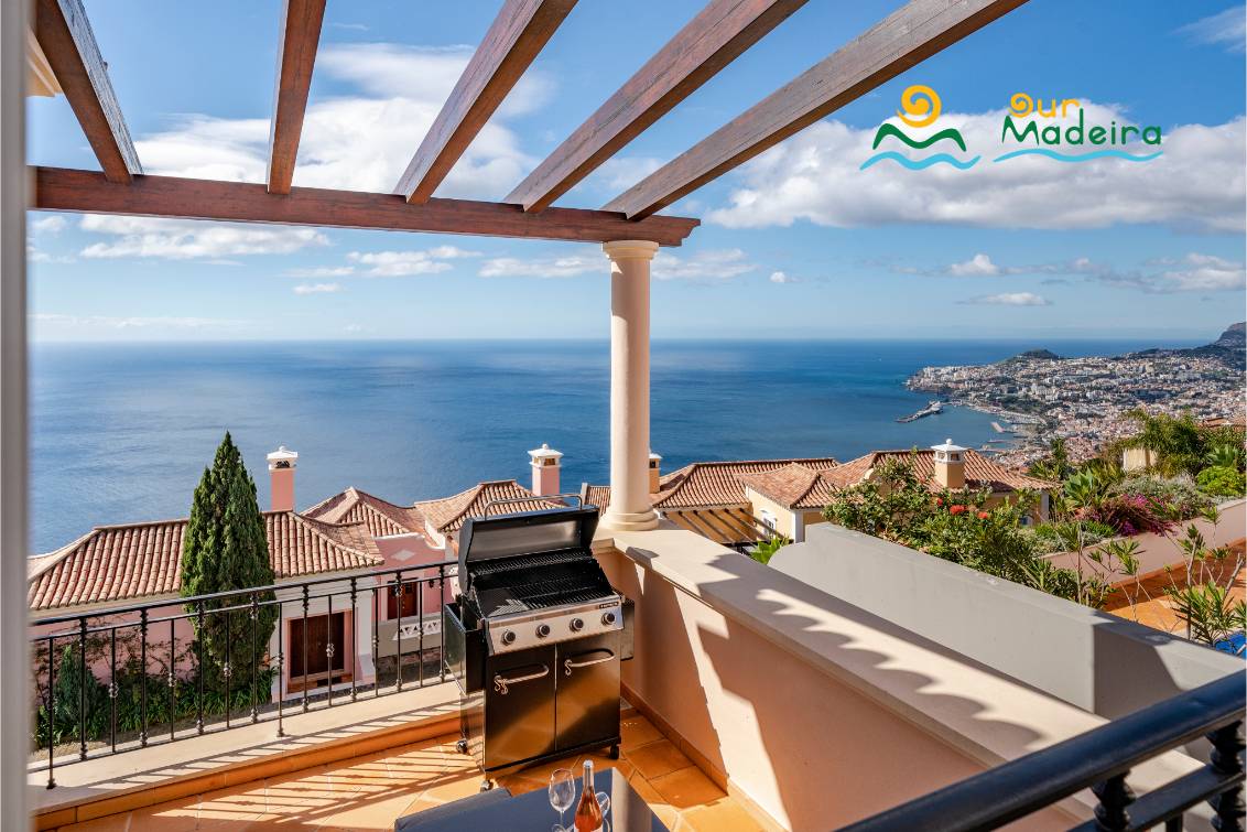 250 M² Villa ∙ 3 Bedrooms ∙ 6 Guests - Madeira