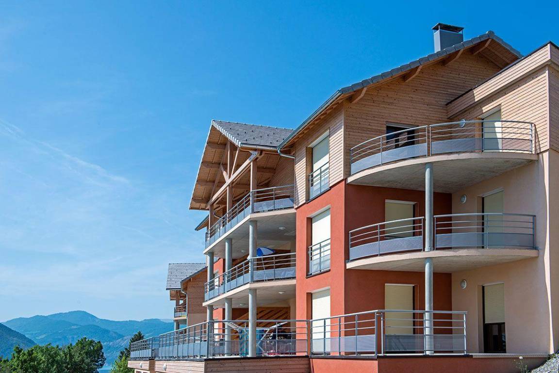 90 M² Appartement ∙ 2 Chambres ∙ 6 Personnes - Chorges