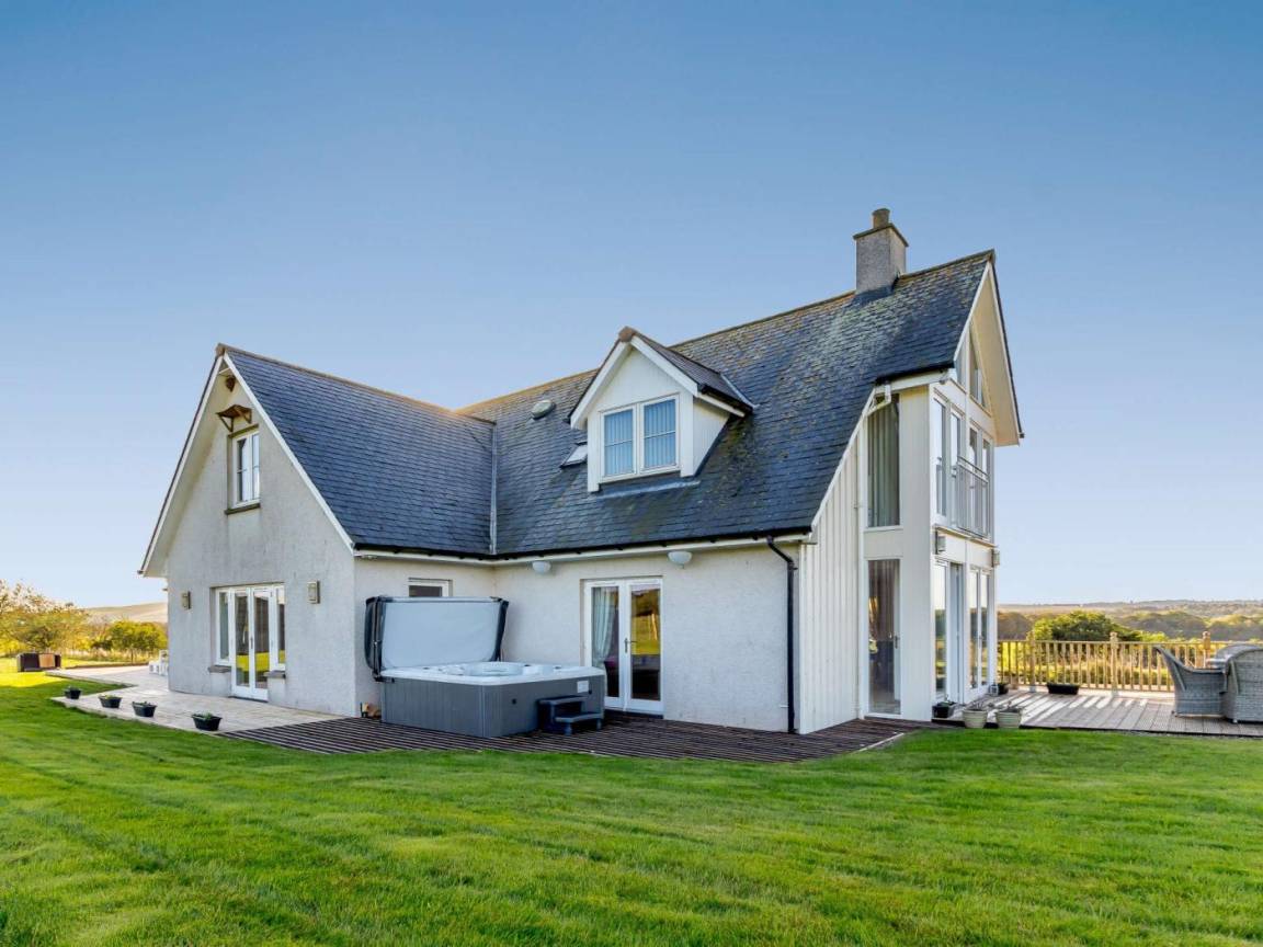 Cottage ∙ 4 Bedrooms ∙ 8 Guests - Aberdeenshire