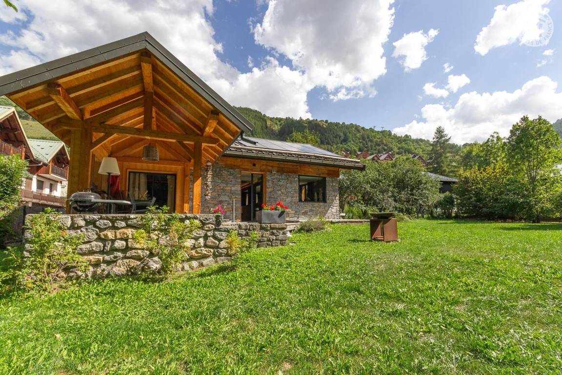 122 M² Gîte ∙ 3 Chambres ∙ 10 Personnes - Valloire
