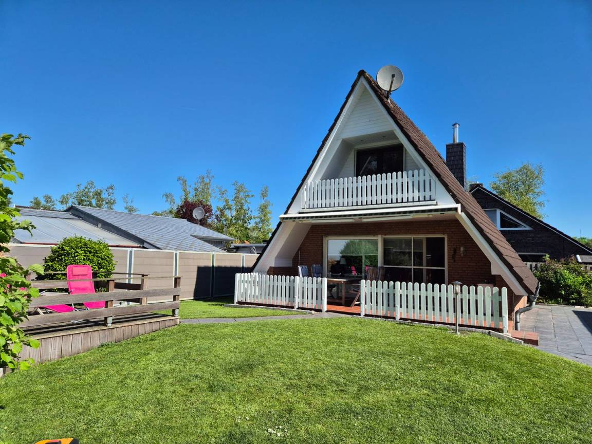 54 M² Ferienhaus ∙ 2 Schlafzimmer ∙ 4 Gäste - Ihlow
