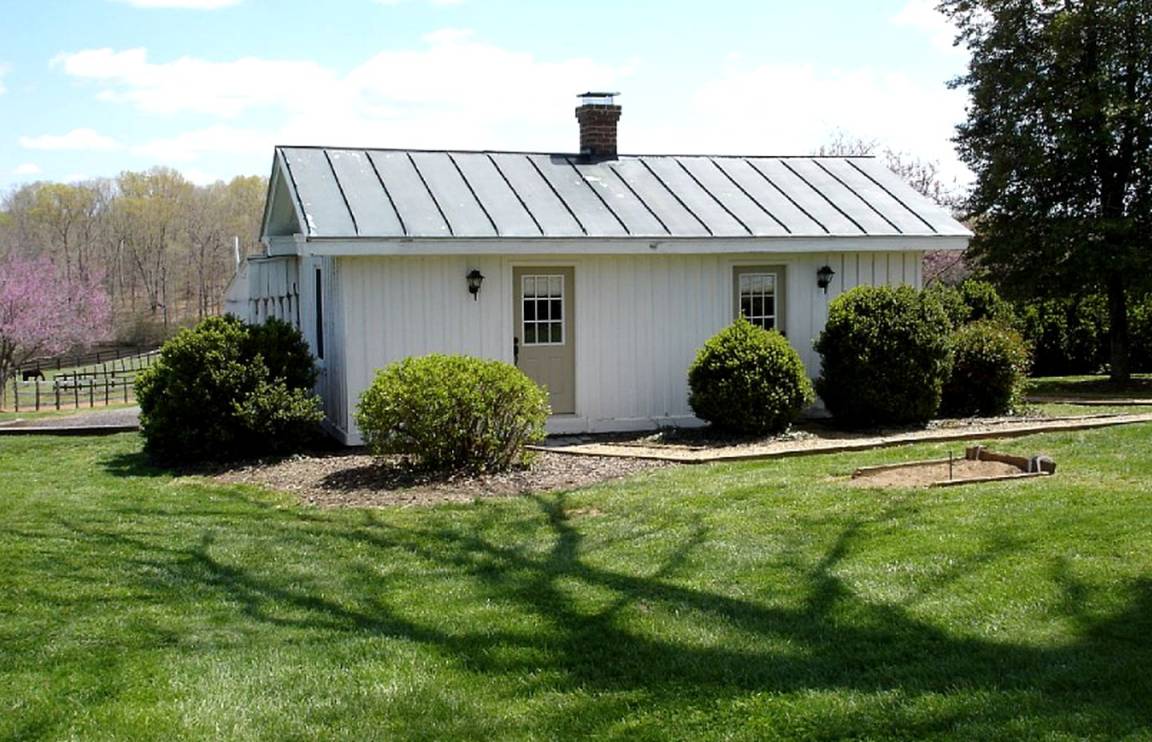 House ∙ 1 Bedroom ∙ 3 Guests - Virginia