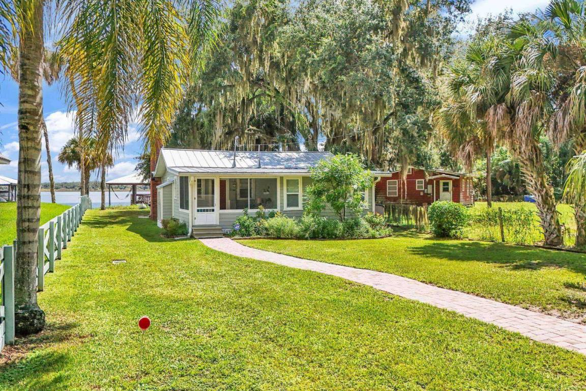 119 M² House ∙ 3 Bedrooms ∙ 8 Guests - Lakeshore, FL