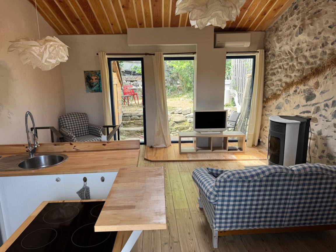 100 M² Maison De Vacances ∙ 2 Chambres ∙ 4 Personnes - Aubenas