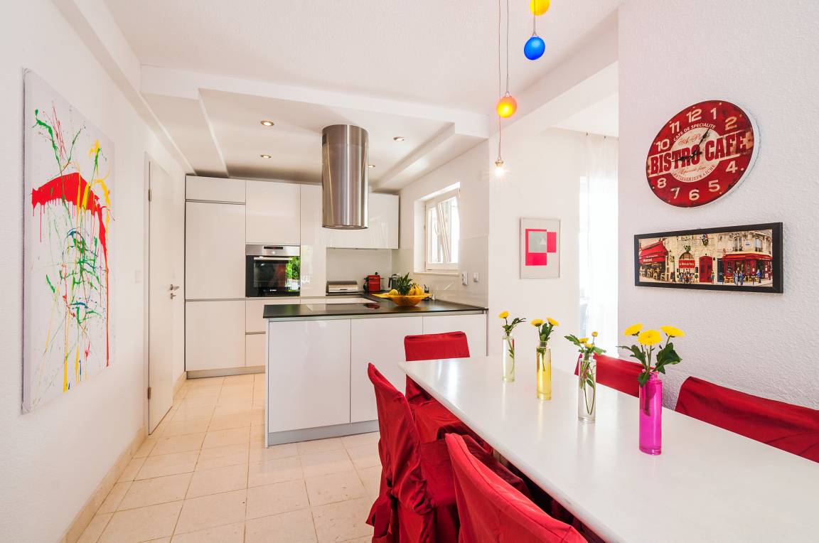 200 M² Ferienhaus ∙ 5 Schlafzimmer ∙ 10 Gäste - Privlaka