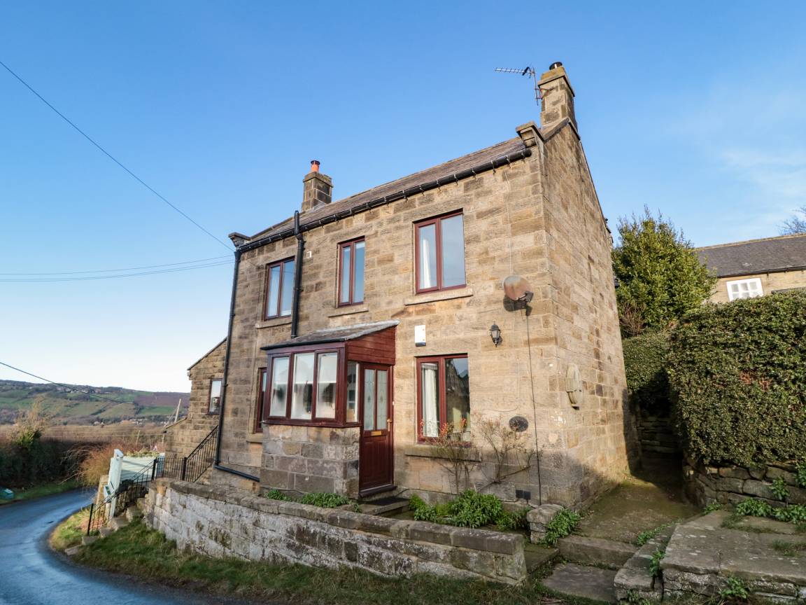 Cottage ∙ 3 Bedrooms ∙ 6 Guests - Whitby