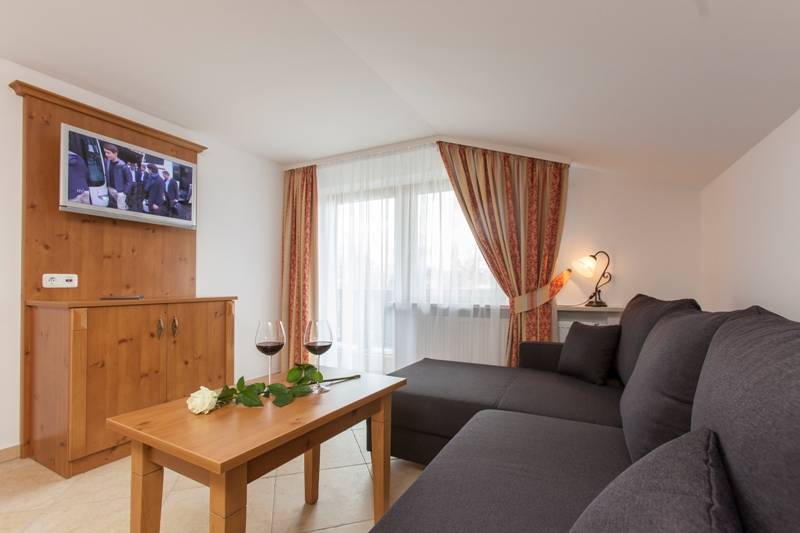 60 M² Ferienwohnung ∙ 2 Gäste - Seeon-Seebruck