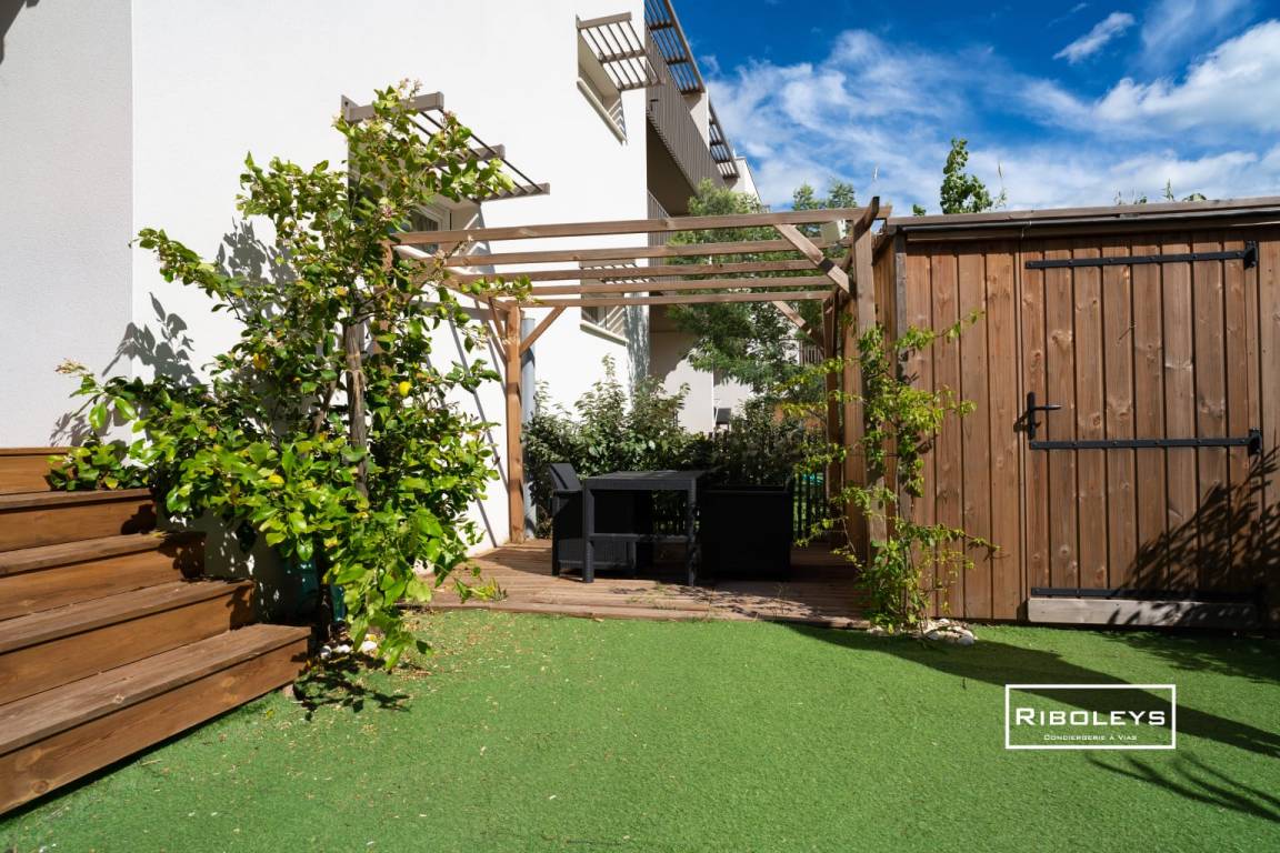 47 M² Apartamento ∙ 1 Habitación ∙ 6 Huéspedes - Vias