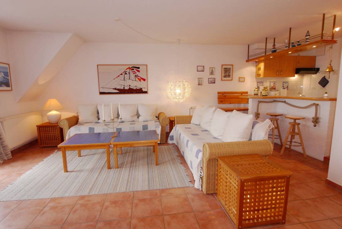 79 M² Ferienwohnung ∙ 1 Schlafzimmer ∙ 2 Gäste - Zingst