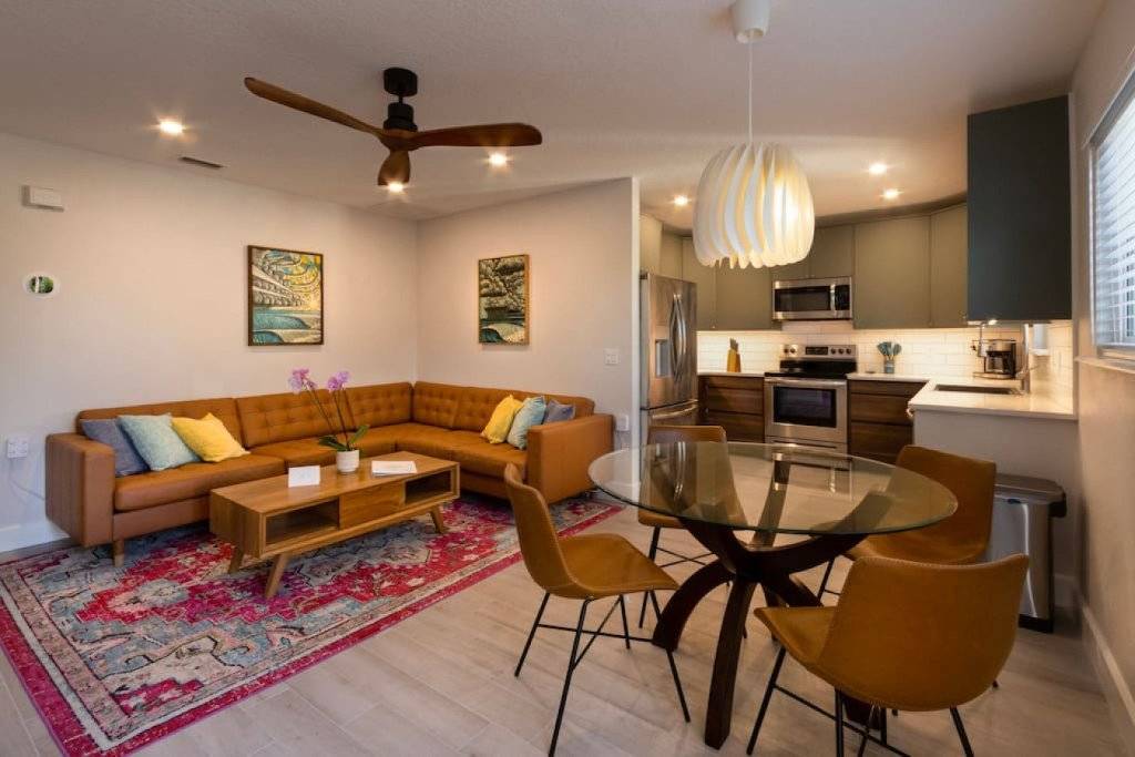 111 M² House ∙ 2 Bedrooms ∙ 3 Guests - New Smyrna Beach, FL