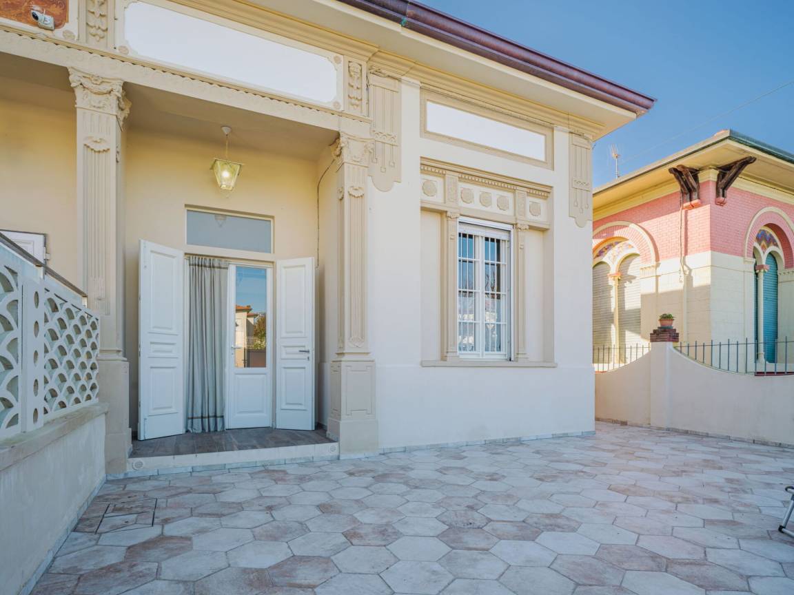 150 M² Maison De Vacances ∙ 2 Chambres ∙ 5 Personnes - Viareggio