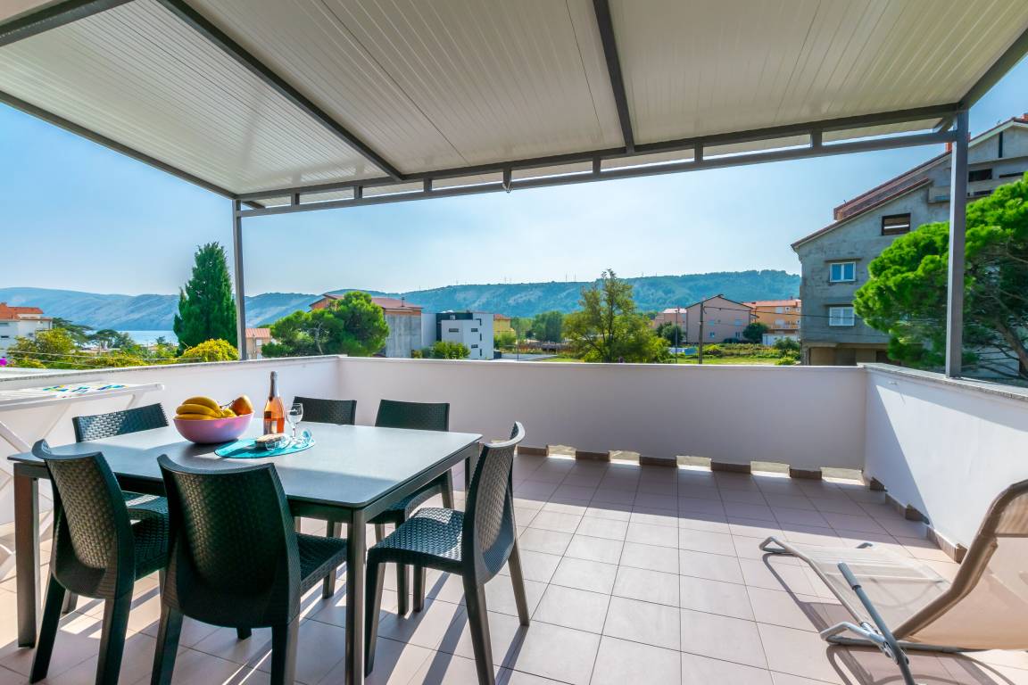 80 M² Apartment ∙ 3 Bedrooms ∙ 6 Guests - Lopar