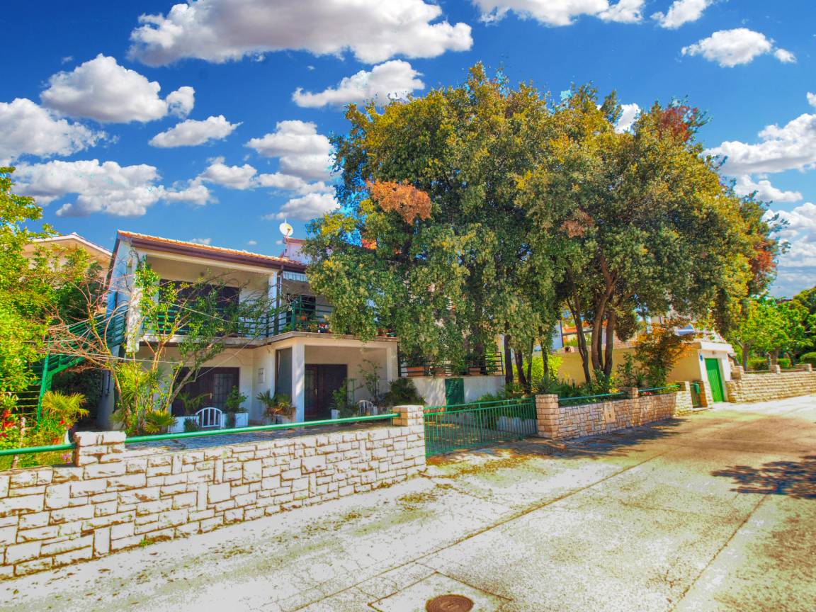 74 M² Apartment ∙ 2 Bedrooms ∙ 4 Guests - Pula