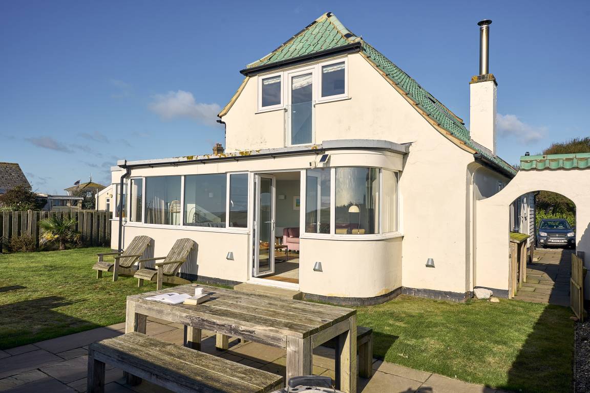 Cottage ∙ 4 Bedrooms ∙ 8 Guests - Southwold