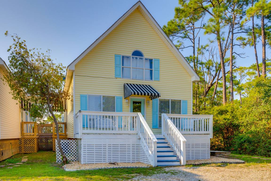 106 M² Cottage ∙ 3 Bedrooms ∙ 8 Guests - Dauphin Island, AL
